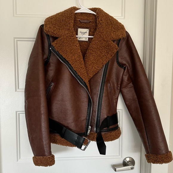 Abercrombie & Fitch | Jackets & Coats | Abercrombie Sherpa Lined Leather Jacket | Poshmark